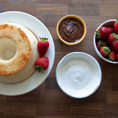 Behind the Scenes at Ruzuku: Face-Stuffing 101